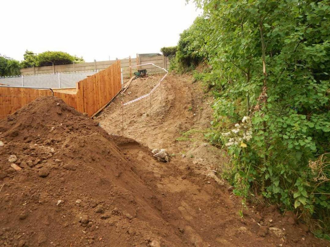 Geogrid Soil Spacing Cells - Landscape gardening and maintenance ...